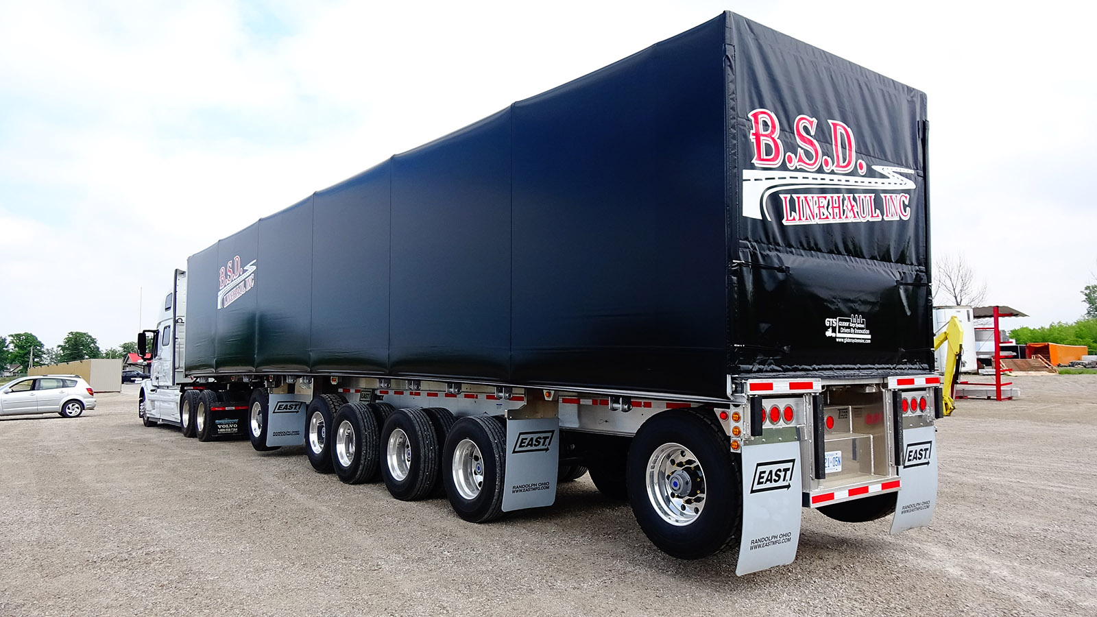 Photo Gallery – Glider Systems Inc. Retractable / Sliding Trailer Tarp ...
