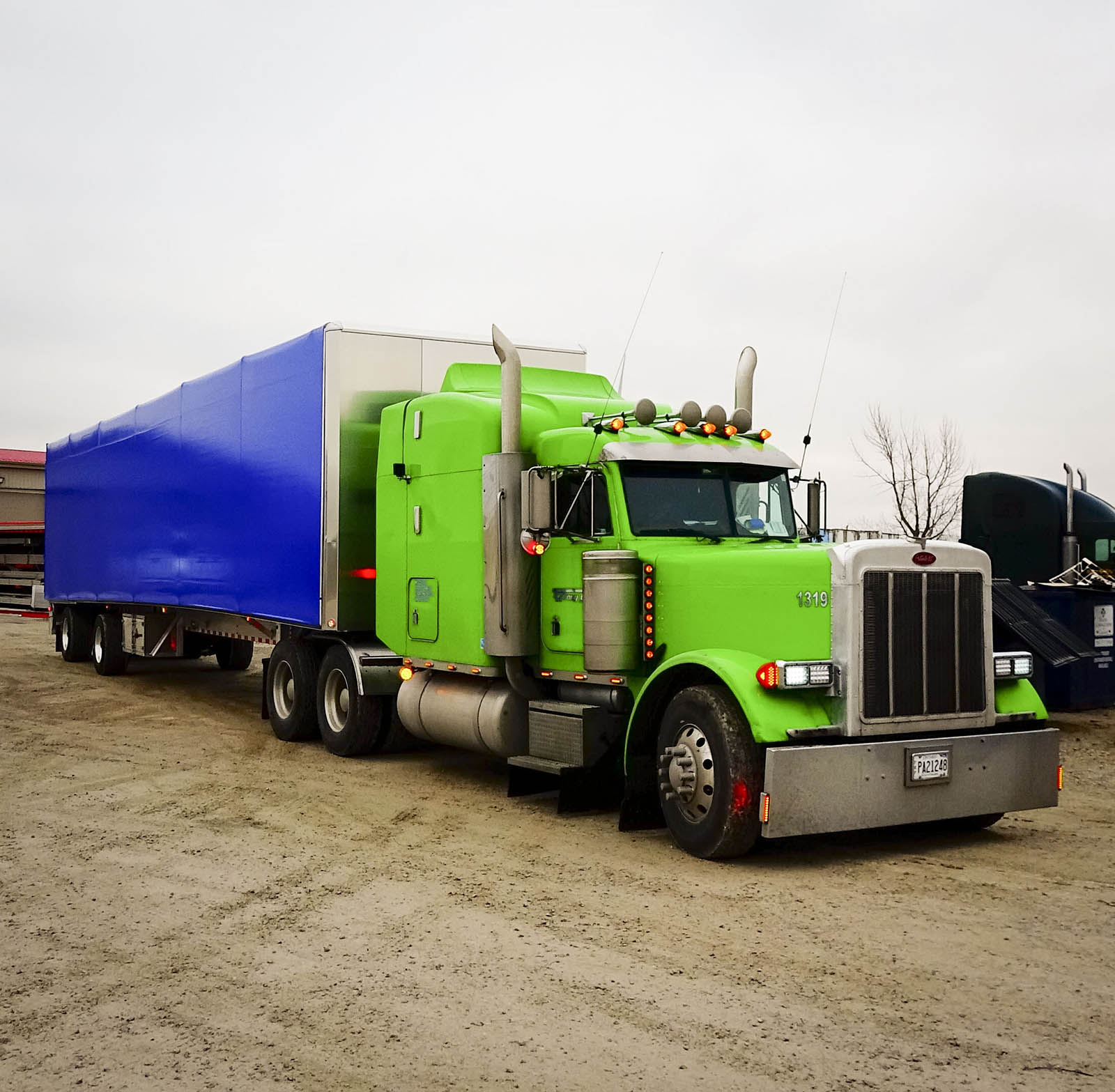 Photo Gallery – Glider Systems Inc. Retractable / Sliding Trailer Tarp ...